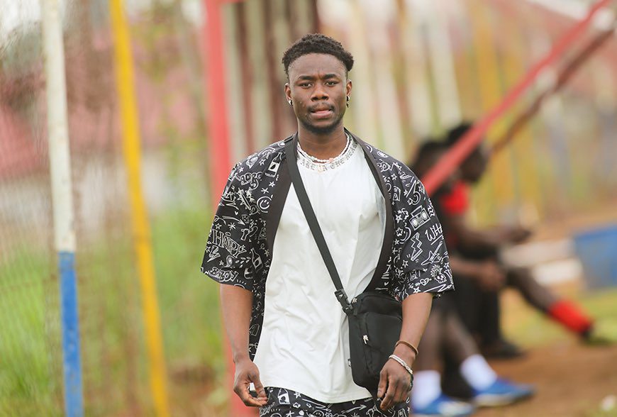 Freed Ghanaian winger Joseph Amoako finally returns home from Swedish ...